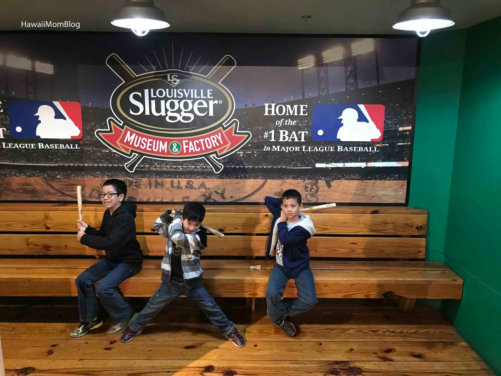 Hawaii Mom Blog: Visit Louisville: Louisville Slugger Museum & Factory