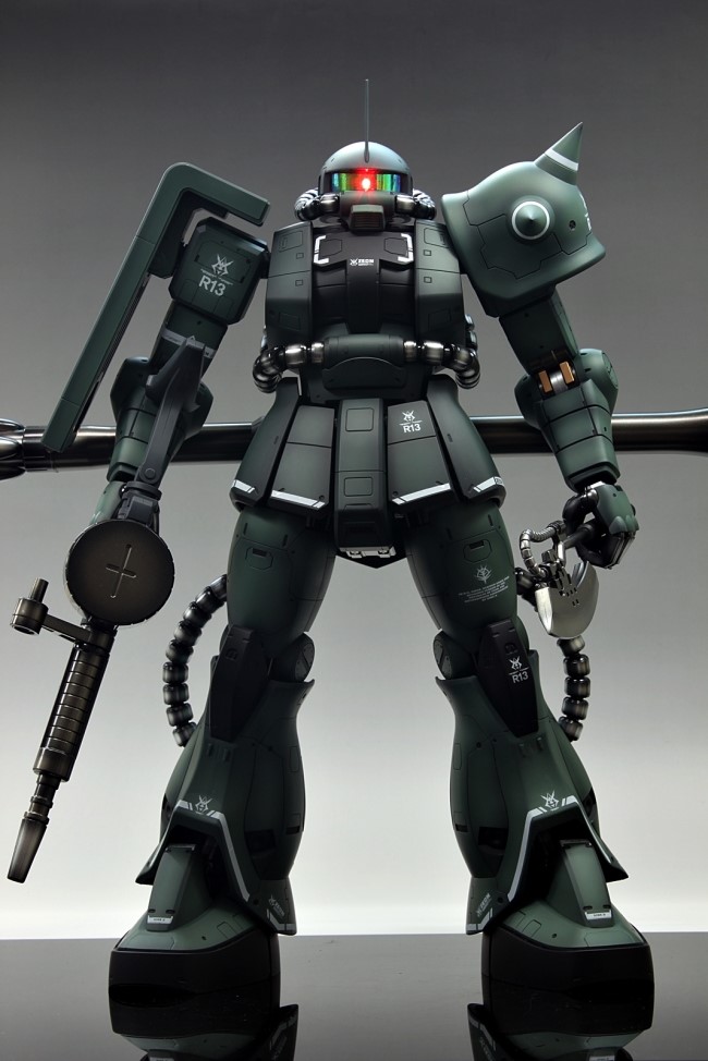 GUNDAM GUY: Mega Size 1/48 MS-06J Zaku II - Customized Build