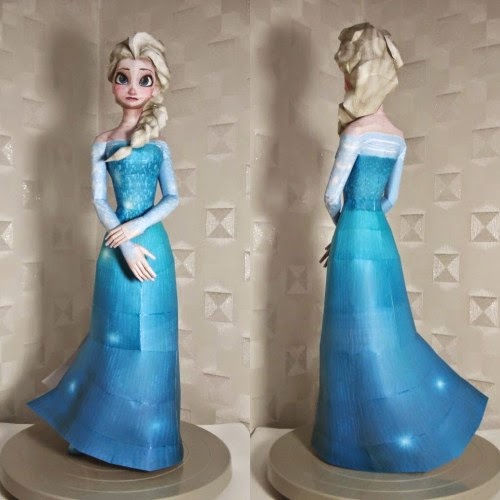 Disney's Frozen Papercraft: Elsa