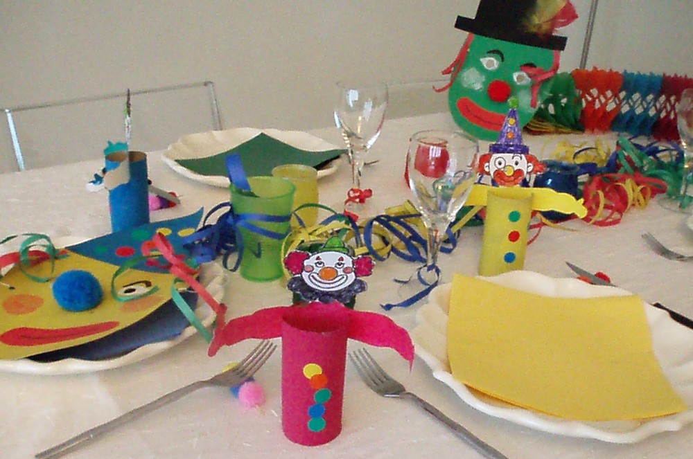 Je décore ma table: Table carnaval réalisée avec mon petit fils!