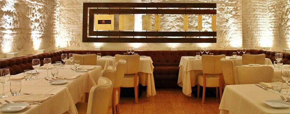 A la búsqueda de un buen restaurante italiano en la Via Veneto de Roma