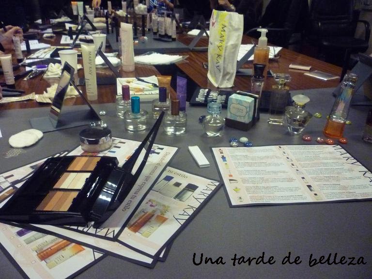 Una tarde en el mundo de Mary Kay / Cultura del Vestir