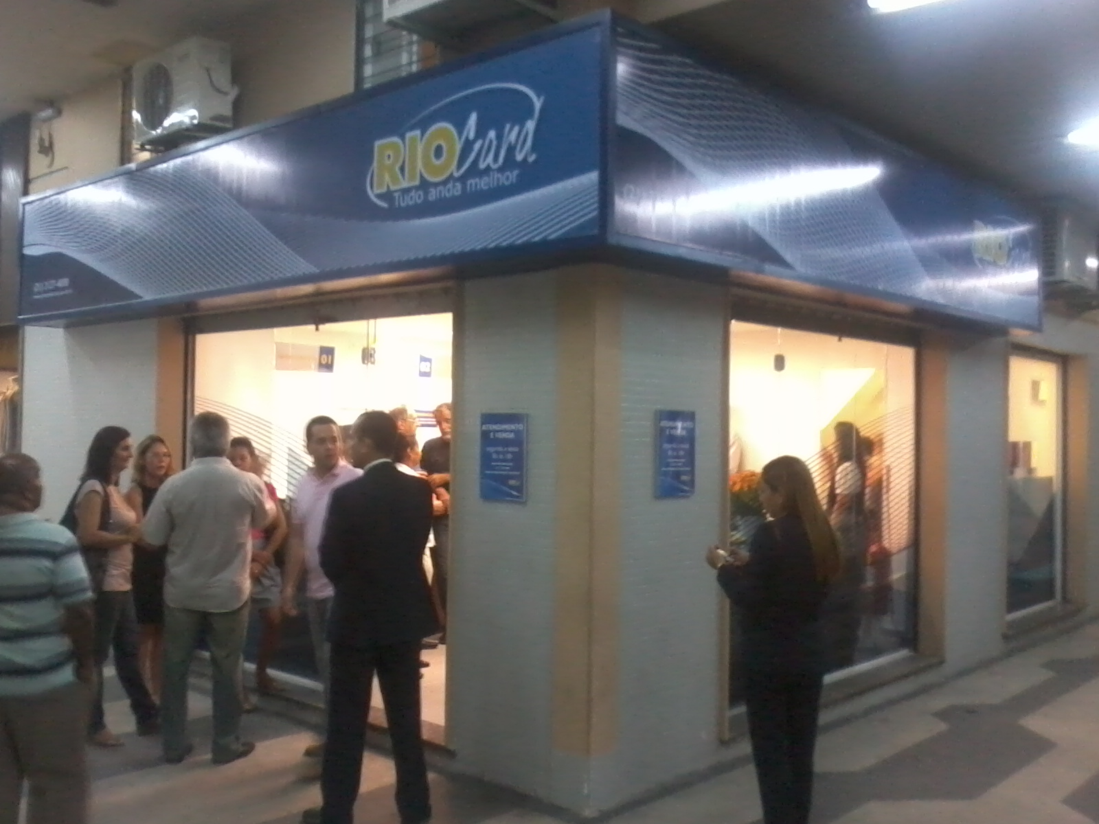 Maurício Rosa Arquitetura: Inauguração da nova Loja Rio Card Nova Iguaçu