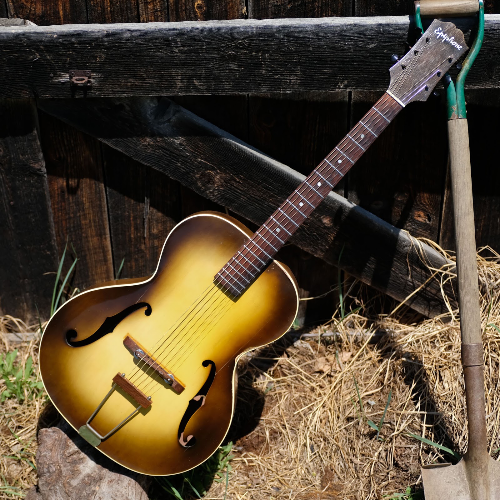 1943 Epiphone Olympic Carved-Top Archtop Guitar
