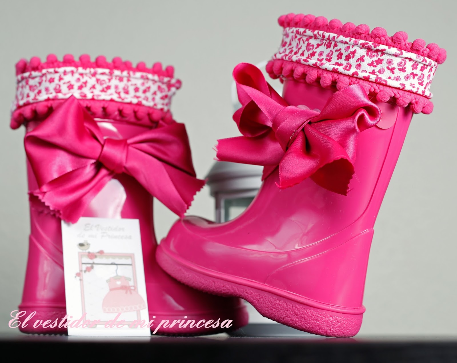 Bota katiusca niña decorada | Botas de niña, Ropa para niñas, Botas de goma