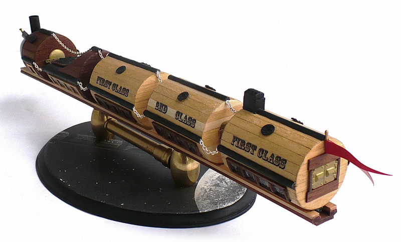 The Great Canadian Model Builders Web Page!: Moon Train - From The ...
