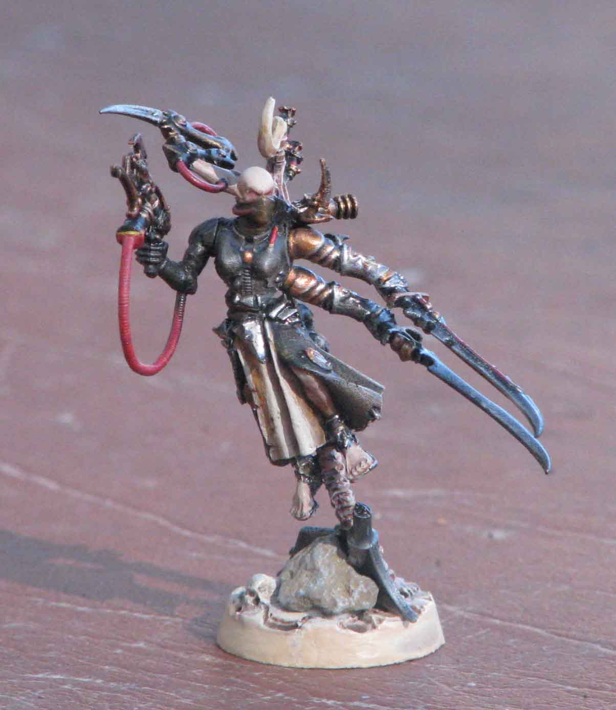 Eldar Addict: Female Haemonculus Conversion Painted