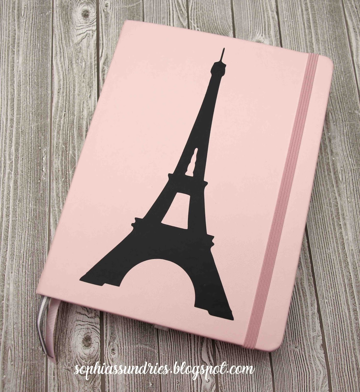 Review: Artist's Loft vs. Exceed bullet journals | Sophia's Sundries