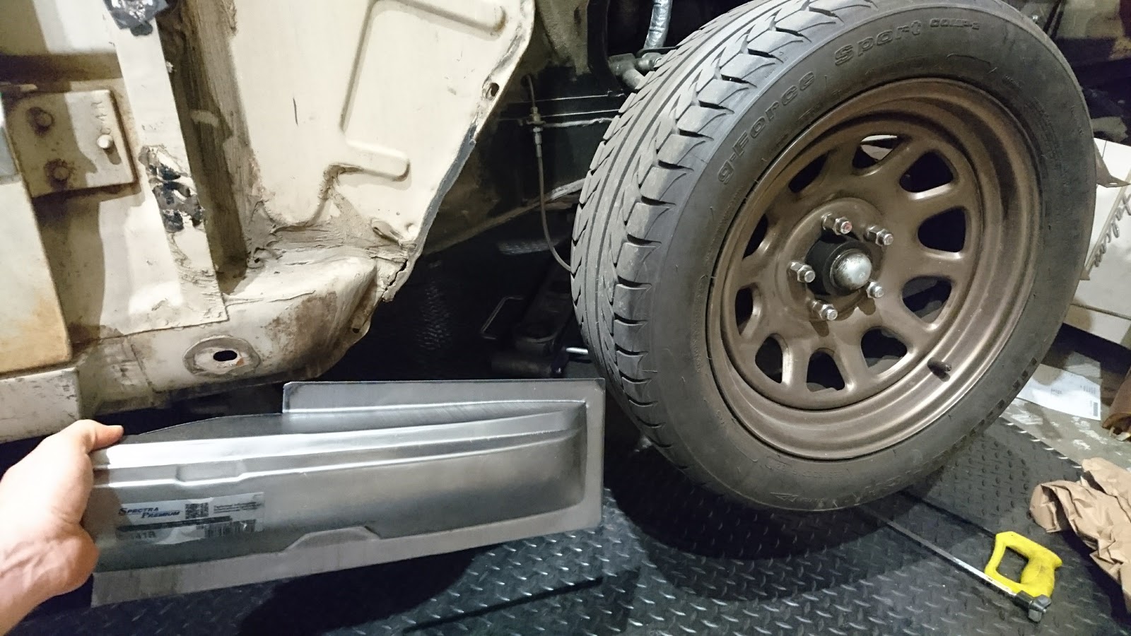 1962 Ford Falcon Project: Boxes of Torque