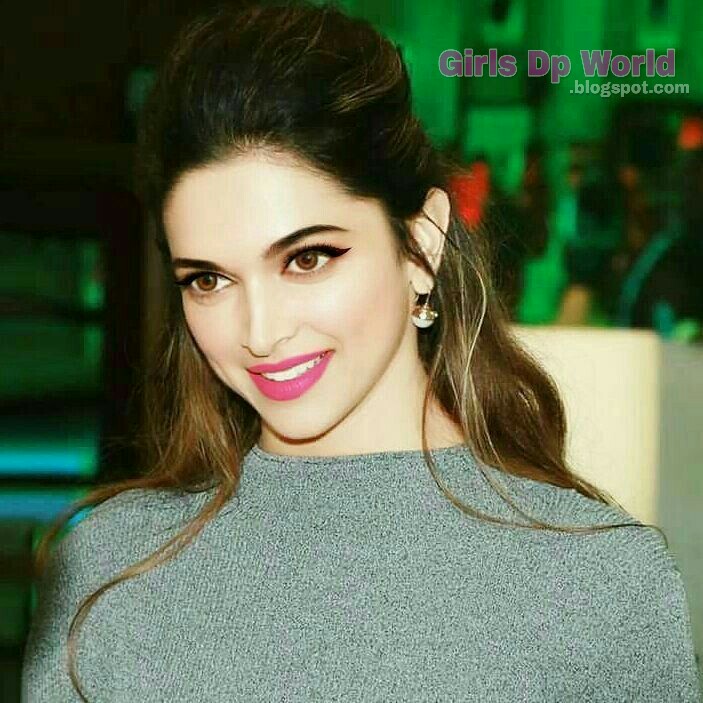 Deepika Padukone Stunning Beautiful Images HD