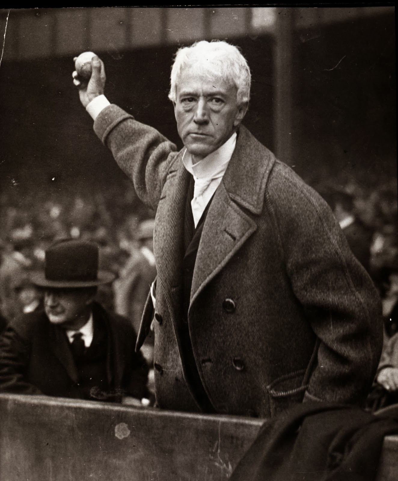 Dogbreath's Pantagraph: The ownership of American League Baseball past ...