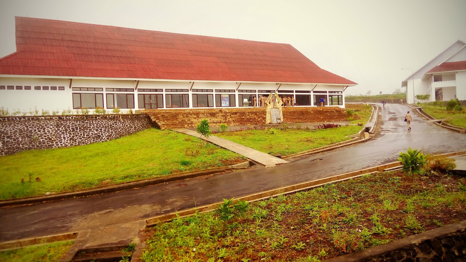 KAMPUS IPDN SULAWESI UTARA ~ Estwan Blog