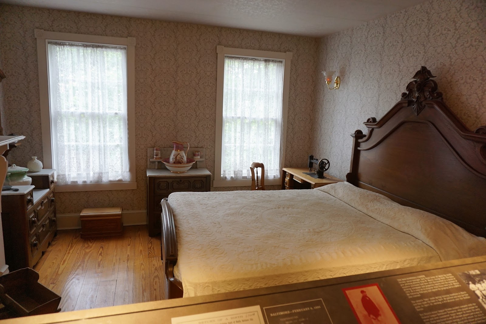 Souvenir Chronicles: BALTIMORE, MARYLAND: THE BABE RUTH HOME AND MUSEUM