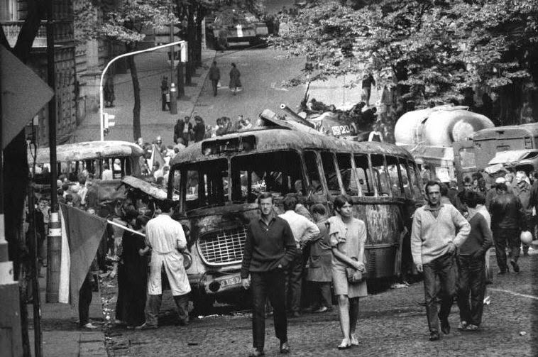 Pictures of the 1968 Soviet Invasion of Czechoslovakia ~ Vintage Everyday