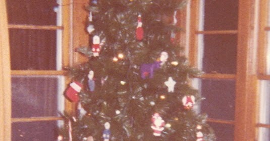 The Old Trunk in the Attic: Wordless Wednesday - Christmas Tree 1978