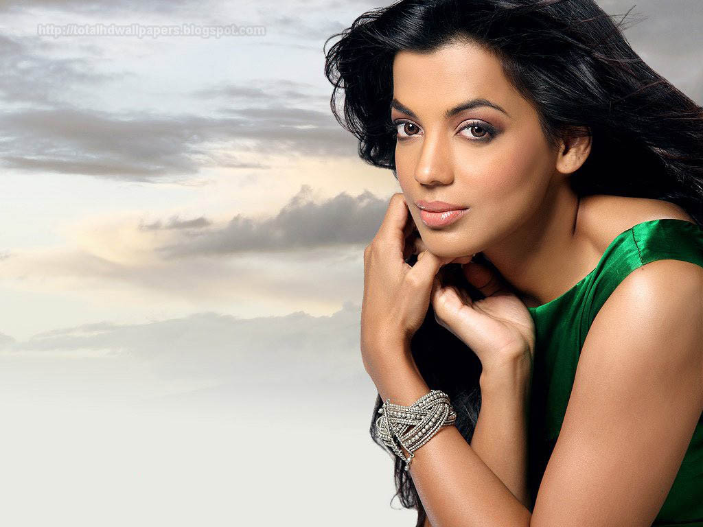 Mugdha Godse Wallpapers hd | Pesirt