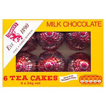 Marianna's Lazy Daisy Days: Tunnock's Teacakes Christmas Puddings
