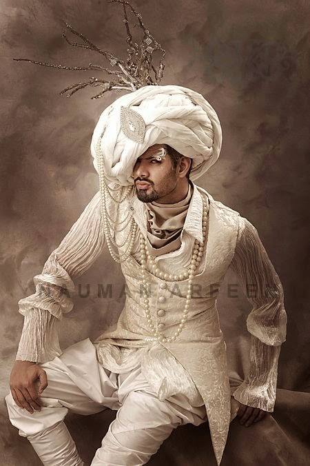 Muse by Nauman Afreen featuring Muhammad Ali | Fingerprints on the wardrobe