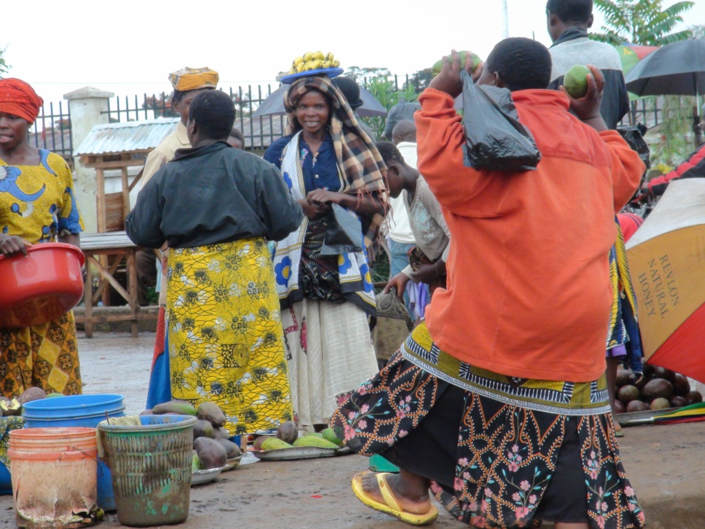 INDABA AFRICA: MATUNDA AINA YA OVERCARDO FWAAAA MBOZI!!!