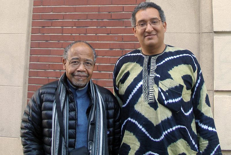 El renombrado especialista Dr. Allison Blakely se entrevista con Antumi ...