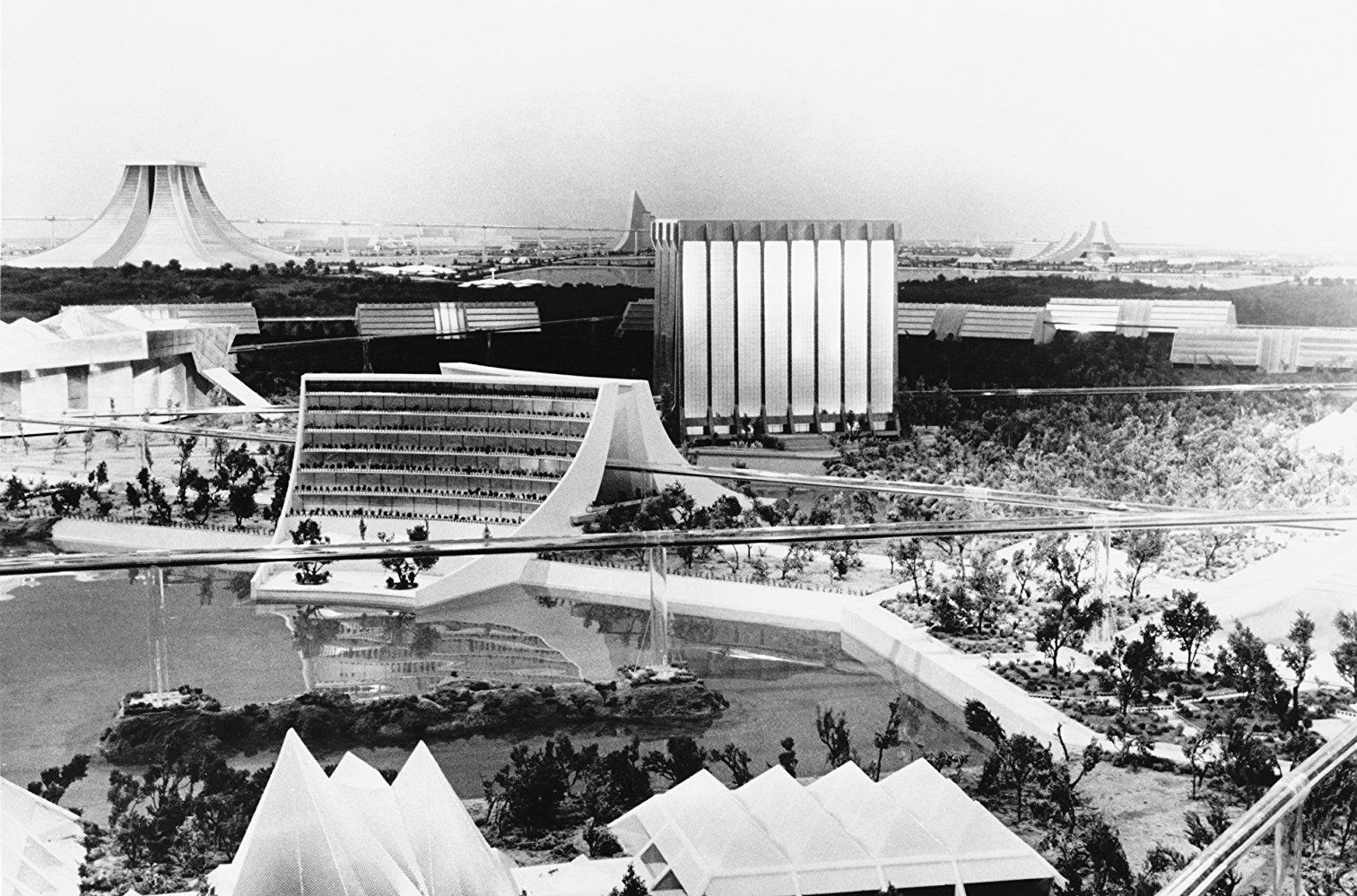 MÁS QUE CINE DE LOS OCHENTA: La Fuga de Logan (1976, Michael Anderson ...