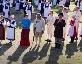 Lee Reinula ateljee: Koidula, Mulgi kuub ja rahvatants