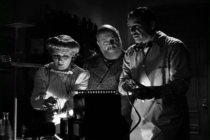 13: THE UNDYING MONSTER / 20th Century Fox - 1942