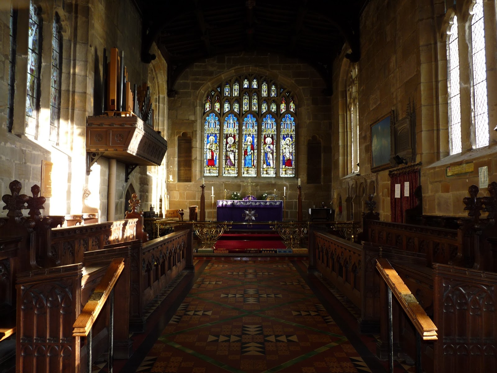 Barry In Thirsks Adventures: St. Mary's Church, Thirsk - Stained Glass ...