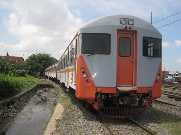 Indonesian Locomotive Train Collection | Images Gallery