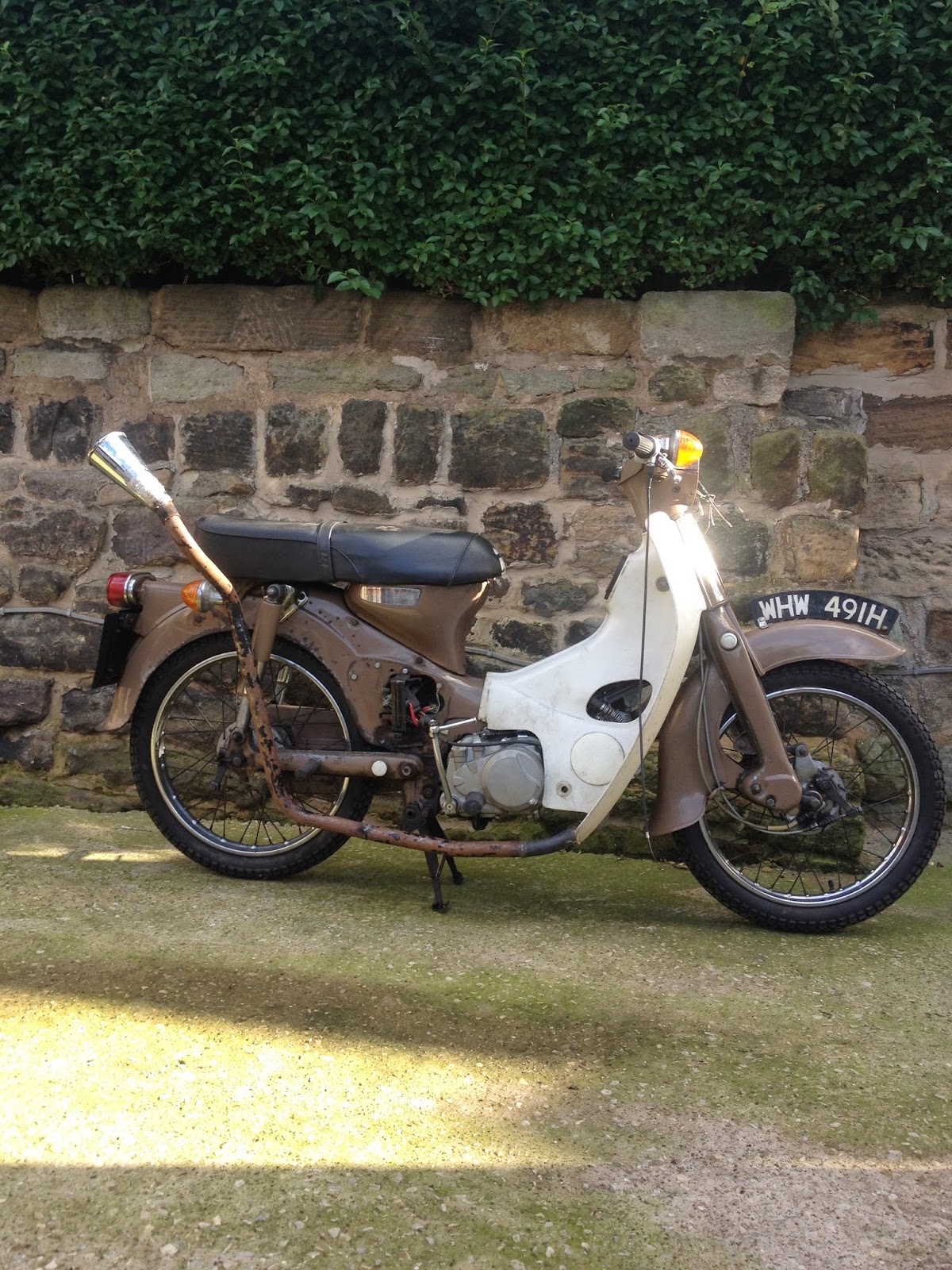 Rusty Nail Racing: Honda C90 exhaust options