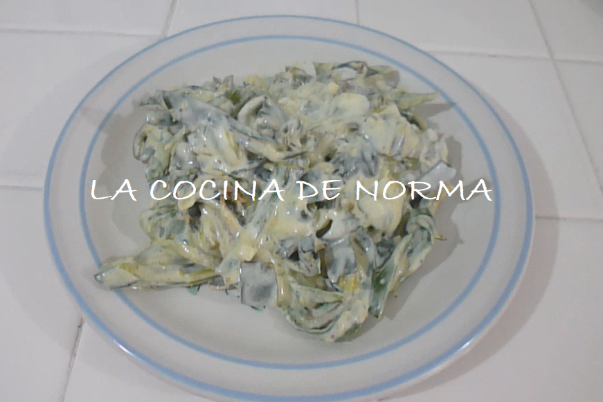 RAJAS DE CHILACAS CON CREMA - La Cocina de Norma