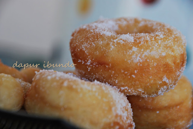 dapur ibundo: Donat Sosej