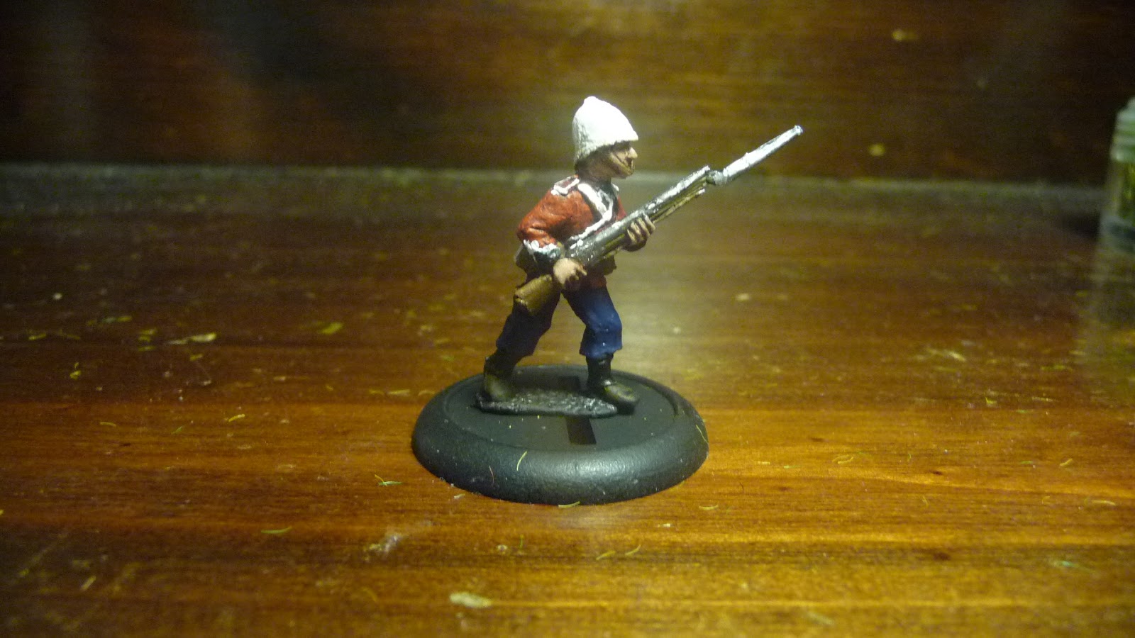 Painted Lead (Soldiers in Miniature): British Colonial Soldier