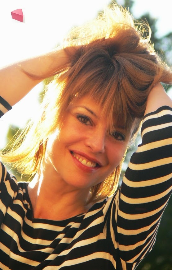 La ficha rosa del trivial: Próximamente... Entrevista a la actriz Rosa ...