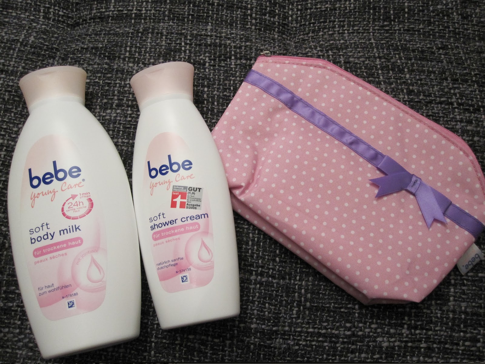 Beauty and a Beat: TÜR 1: bebe Beauty Paket