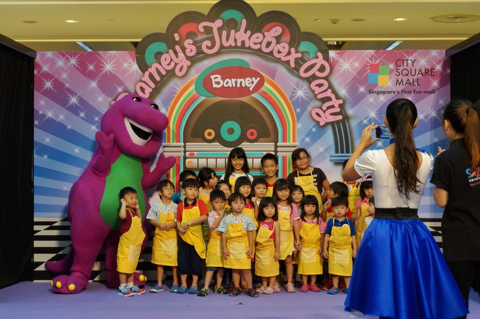 Barney Live On Stage