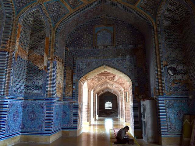 Shahjahan Mosque : Thatta's timeless splendour
