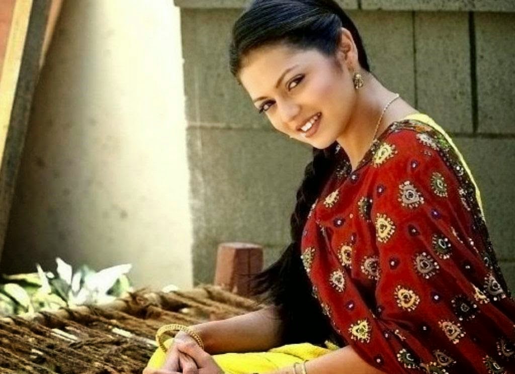 Drashti Dhami Geet in TV Serial Geet Hui Sabse Parai | Drashti Dhami ...