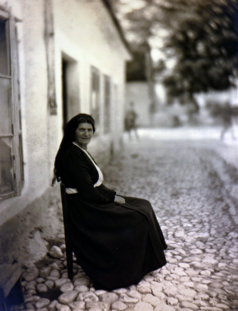 THE BLUE LANTERN: Clara Sipprell: From Vermont to The Balkans