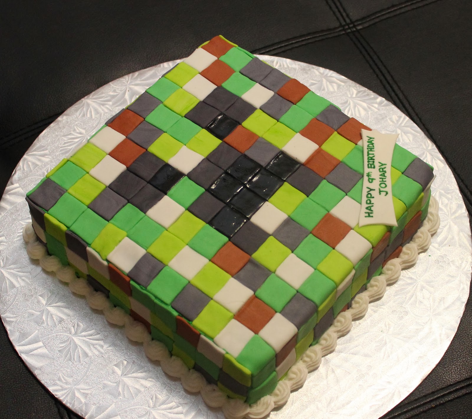 Love Dem Goodies: MineCraft Creeper Cake