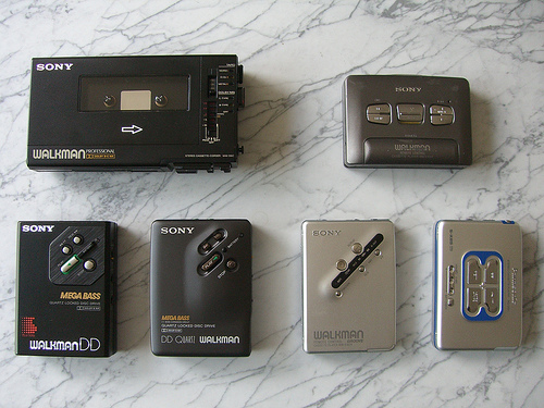 O Baú do Edu: HOJE É ANIVERSÁRIO DO WALKMAN