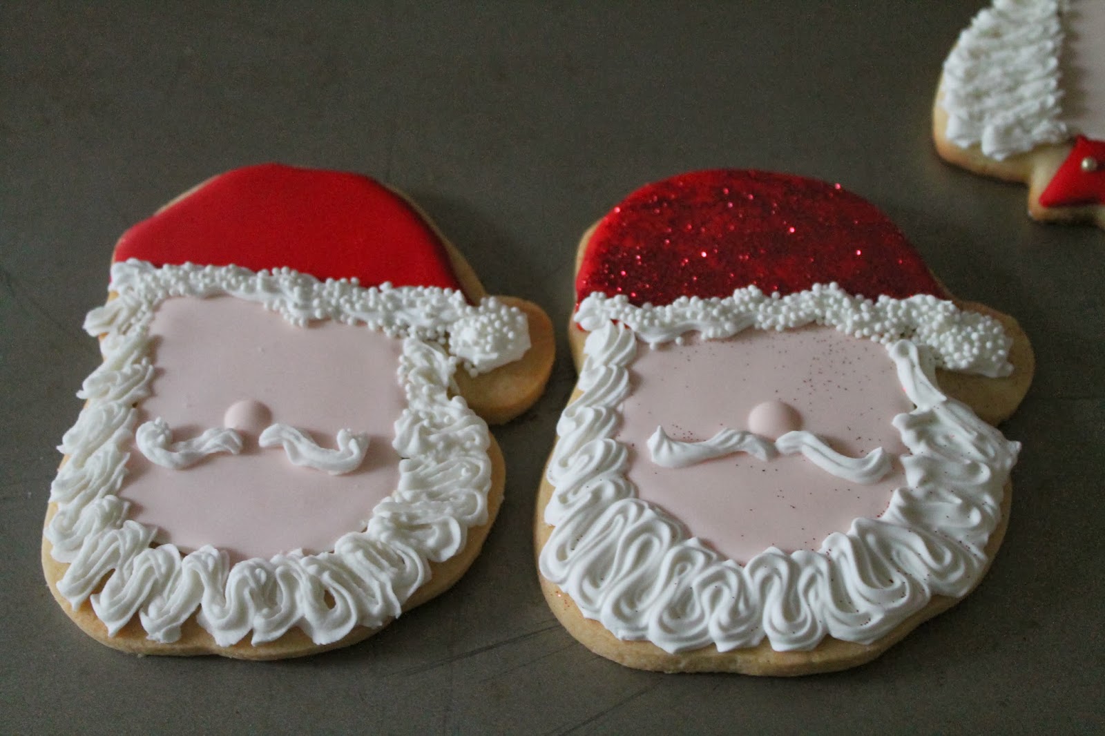 Como decorar una galleta de cara de Santa Claus- Santa Claus cookie ...