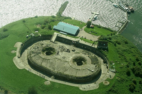 THE WORLD GEOGRAPHY: 10 Incredible Sea Forts