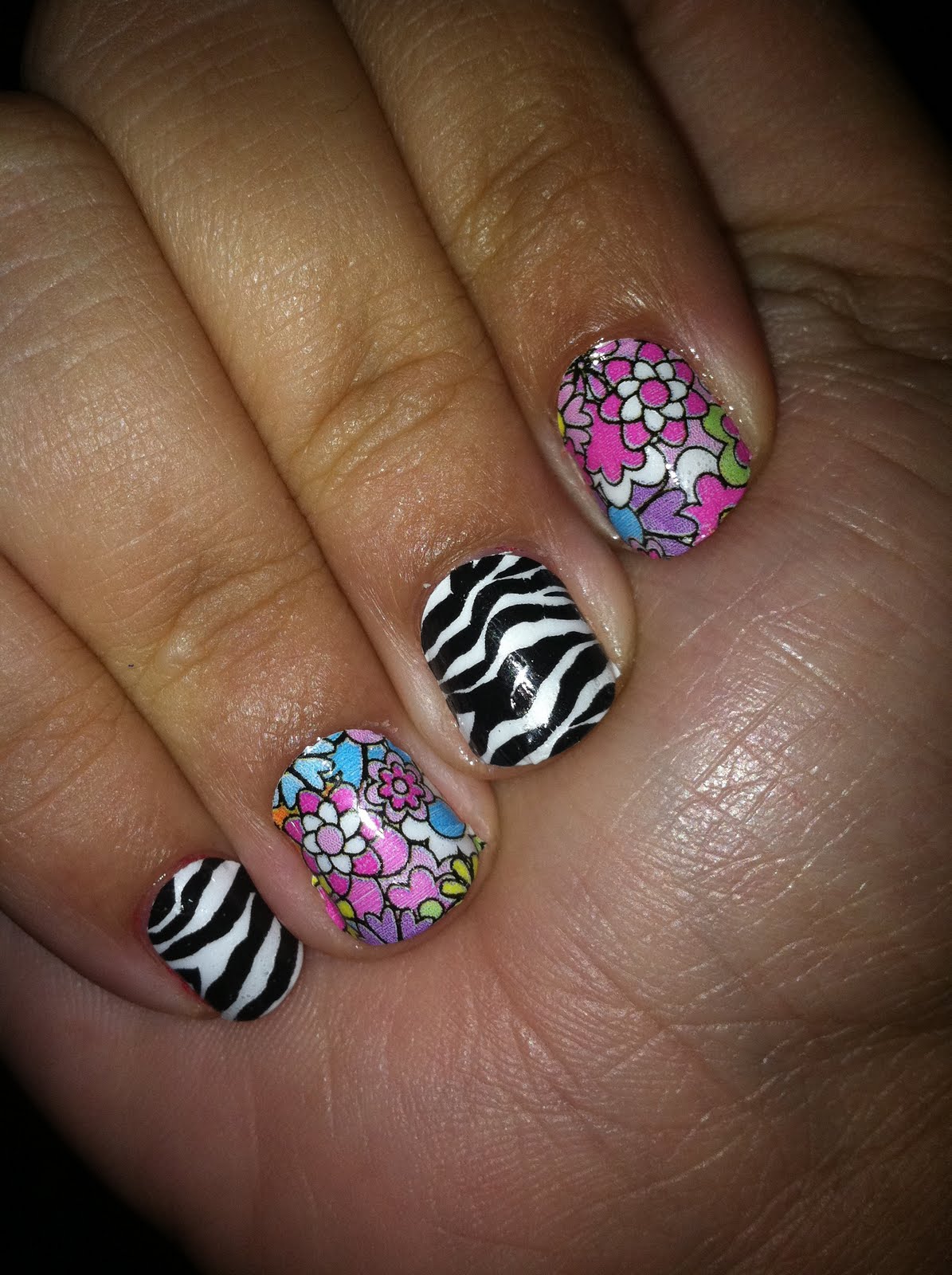 Nails, Tales, and Trivial Things :): Random Summer Nail Designs.