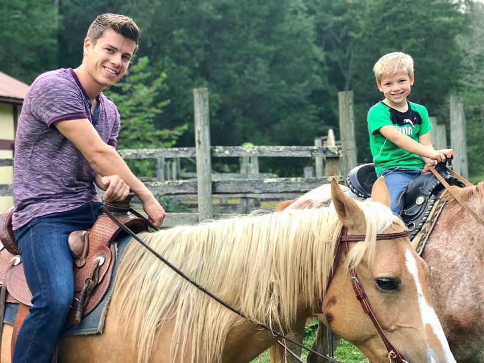 The Bates family blog: New photo of Jeb, Lawson and Judson