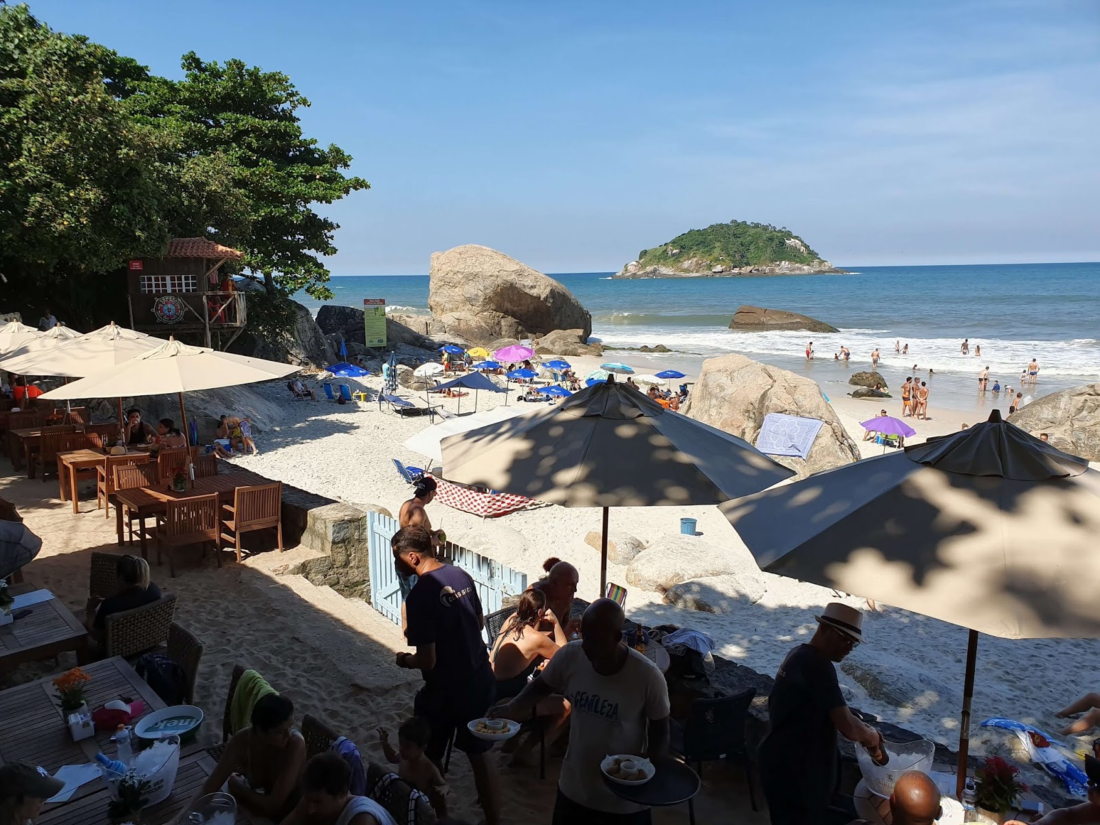 Clássico Beach Club Grumari, receita de praia perfeita no Rio ...