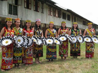 BLUESZ DOLFINZ BLOG'S : RACE OF SARAWAK