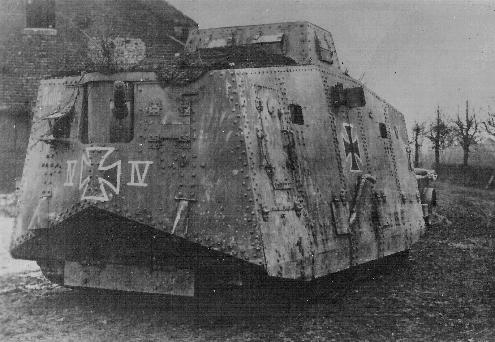 Panzerserra Bunker- Military Scale Models in 1/35 scale: A7V ...