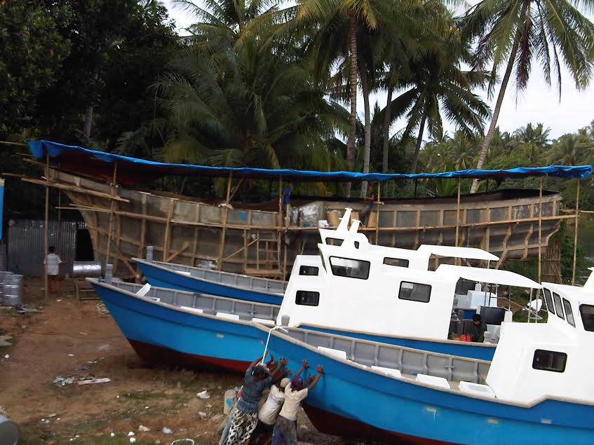 Daftar Harga Perahu Fiber Terbaru 2022 - Fiberglass Indonesia