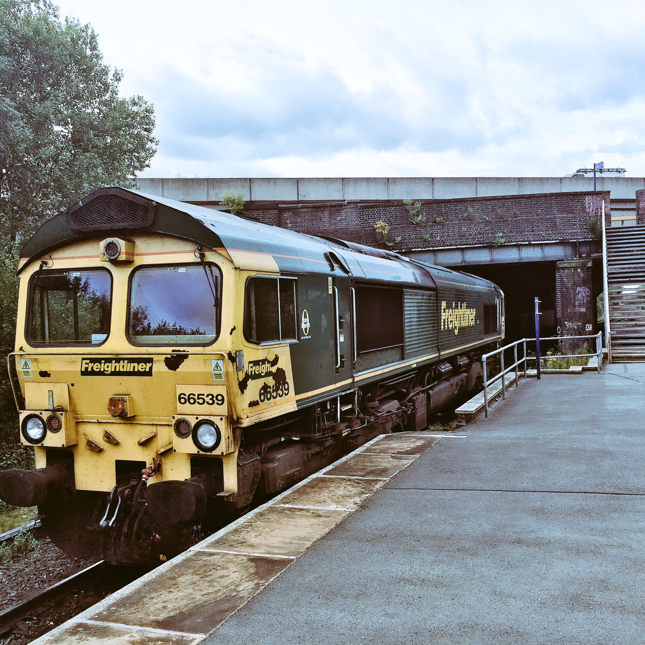 Visual Sound: THE DENTON FLYER | BRITIAN'S LEAST FREQUENT TRAIN SERVICE